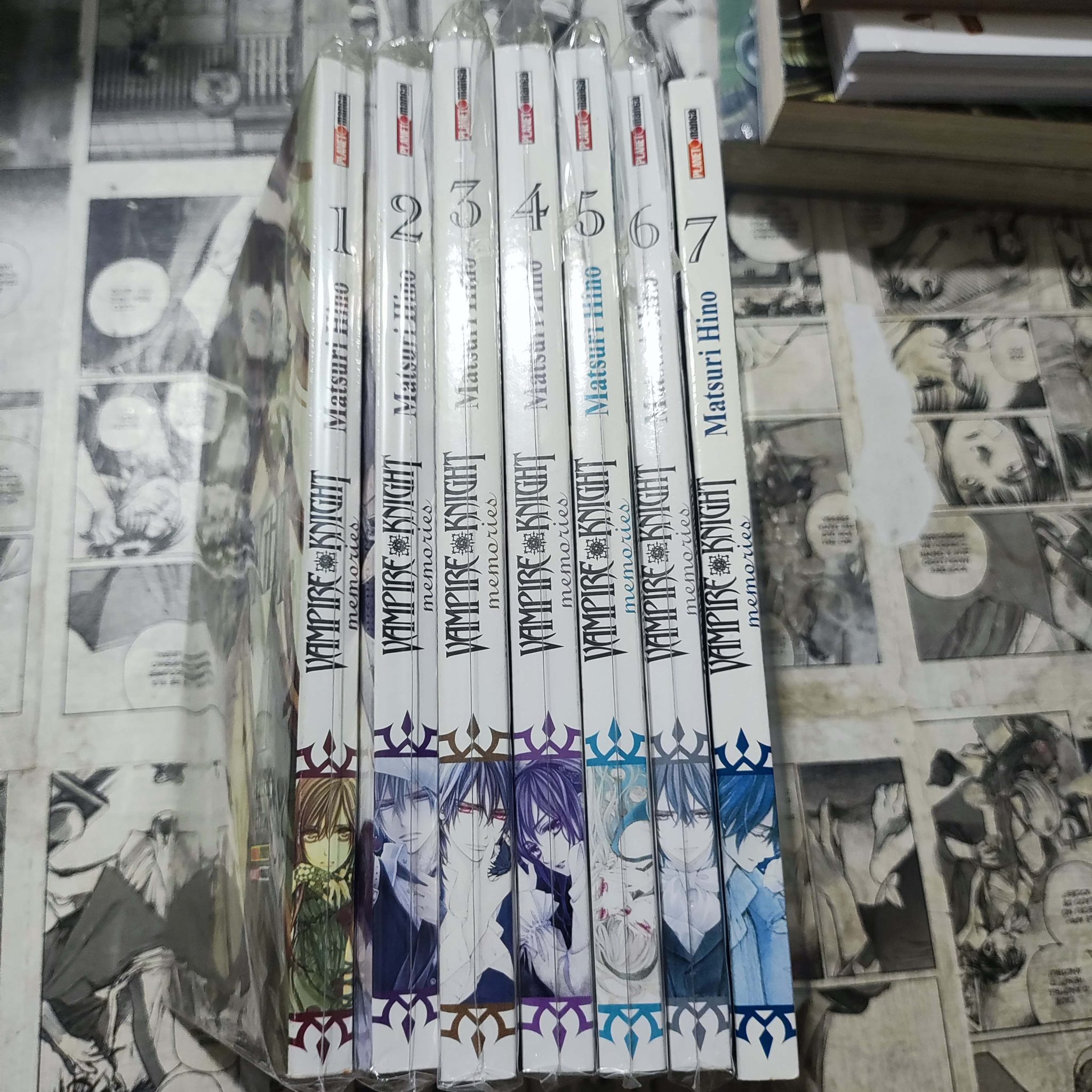 Vampire Knight Memories – Vol.1 ao 7 (Lote #316) – Capitão Onigiri